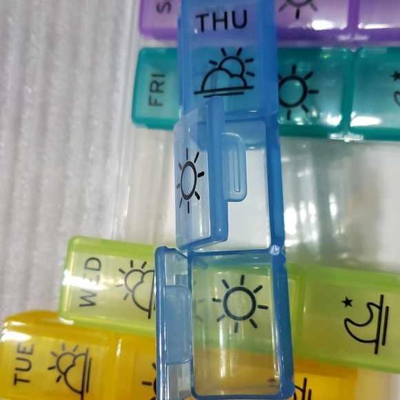 Source Unknown | Storage & Organization | Pill Box Daily Pill Organizer ...